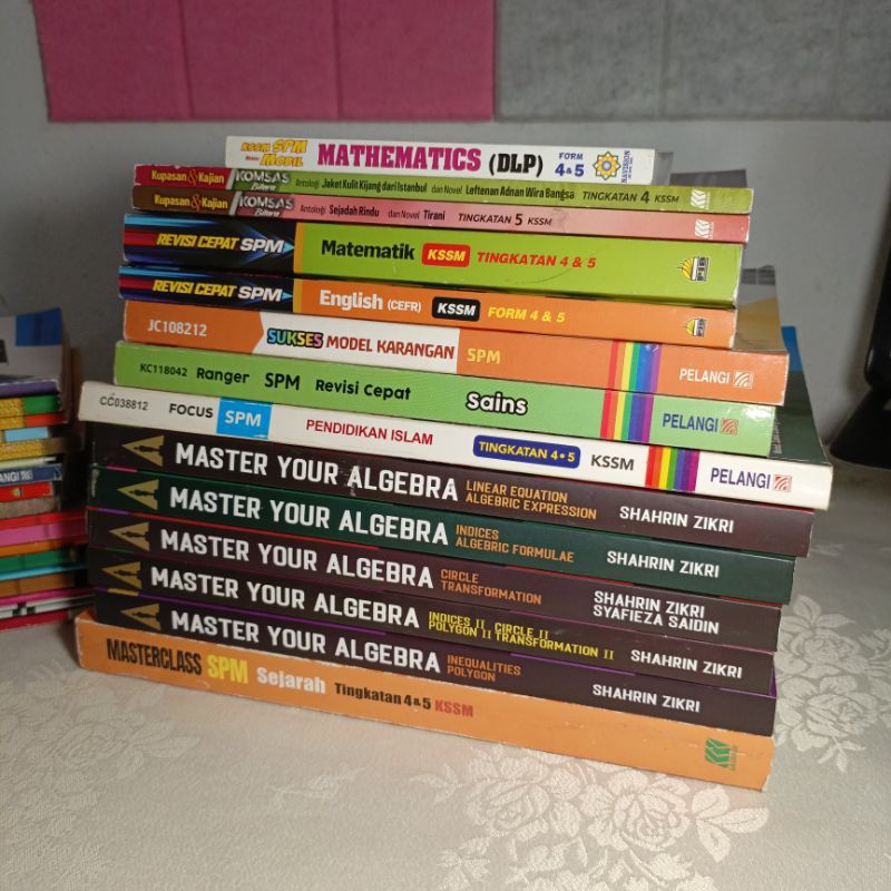 FREE GIFT 🎁 BUKU LATIHAN BUKU RUJUKAN SPM PT3 ENGLISH BAHASA MELAYU ...