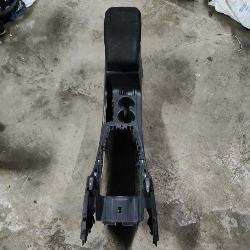 USED ORIGINAL PROTON PREVE SUPRIMA S CONSOLE BOX ARM REST CONSOLE GEAR ...