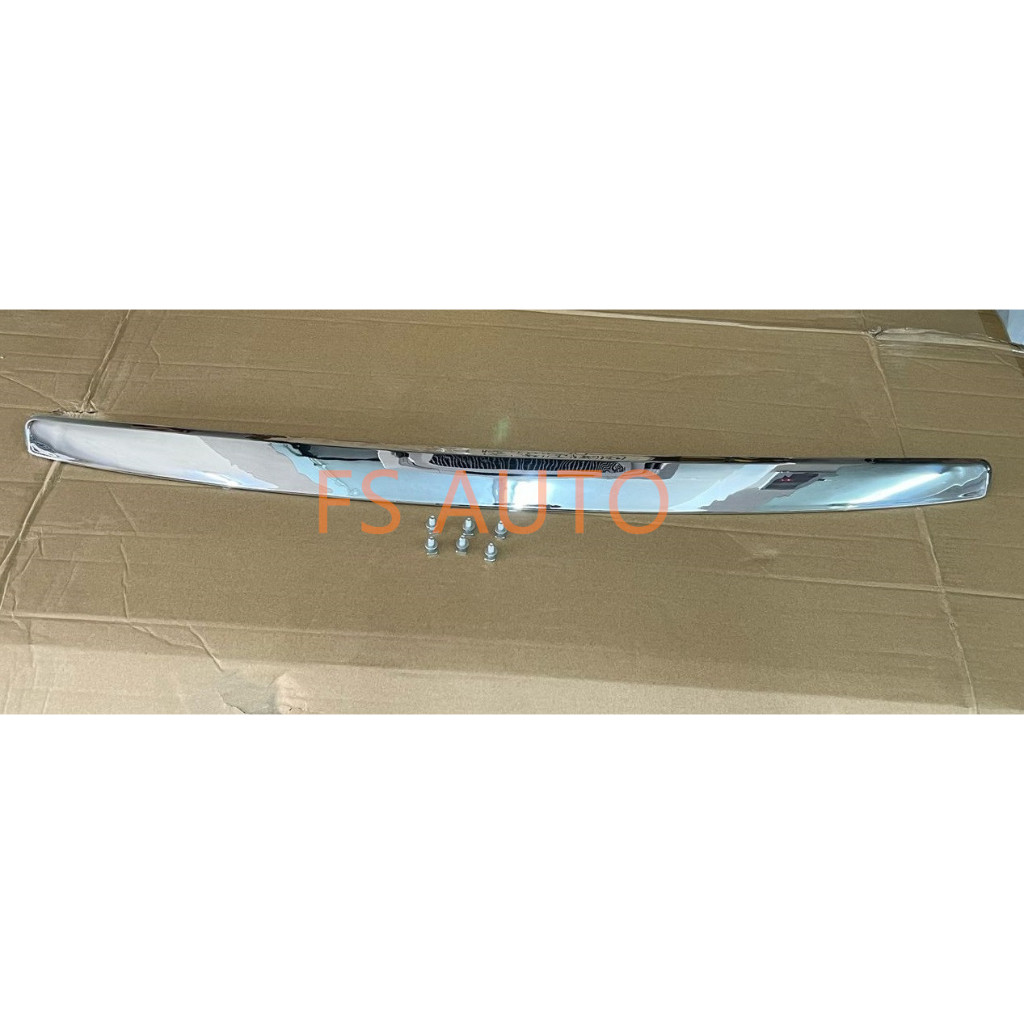 Isuzu D-Max Dmax 2012 2013 2014 RT50 Front Bonnet Moulding Grille ...