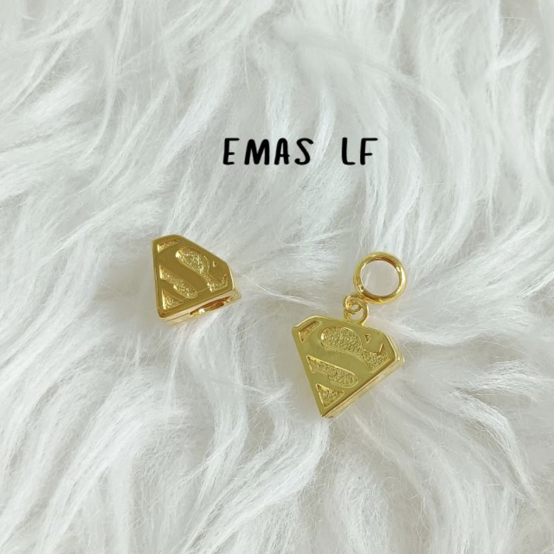 LF EMAS 916 0.90g LOKET SUPERMAN PENDANT / charm/ bead SUPER READY ...