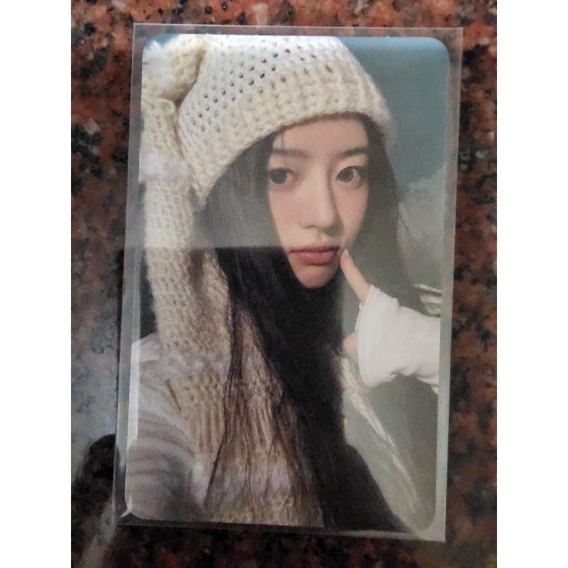 (Photobook ver.) ILLIT Super Real Me Debut Album Yunah Minju Moka Wonhee Iroha Magnetic | Shopee ...