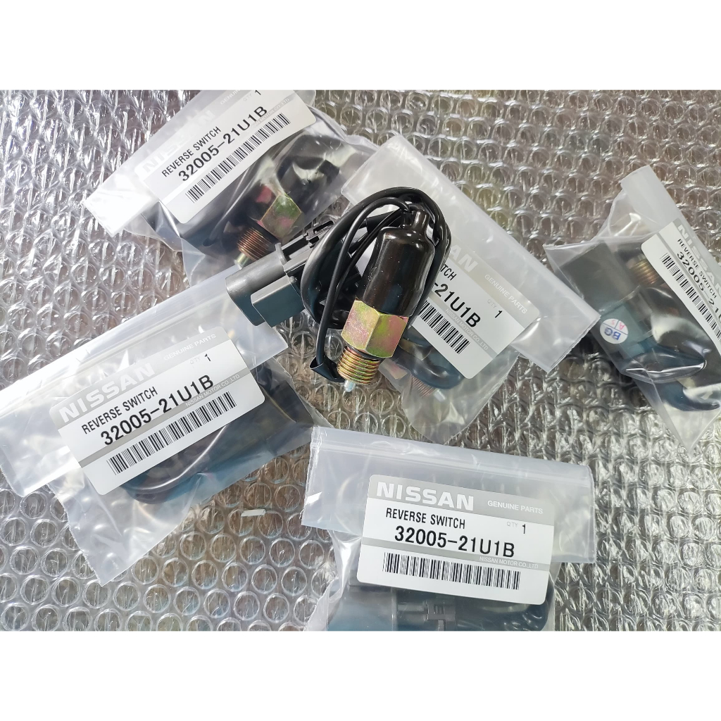 NISSAN C22 FRONTIER D22 URVAN E25 E26 NAVARA D40 NP300 ORIGINAL REVERSE ...