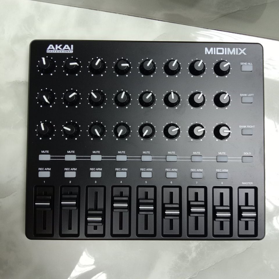 Akai Professional MIDImix MIDI Control Surface | Shopee Malaysia