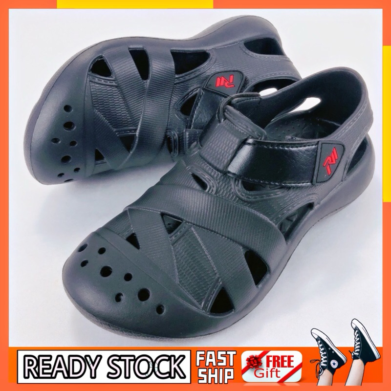 〔Young.Wears〕Men's Waterproof Rubber Black Shoes / Men Cross Mules ...