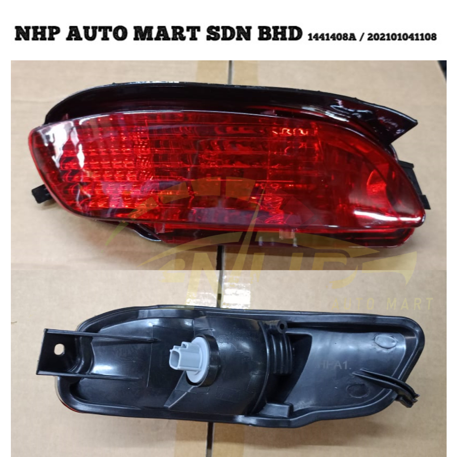 NEW REAR BUMPER REFLECTOR / REFLECTOR LAMPU LAMP FOR TOYOTA HARRIER ...