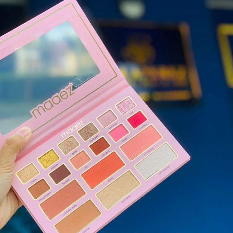 MAAEZ NEW EYESHADOW 4 IN 1 PALLETE | Shopee Malaysia
