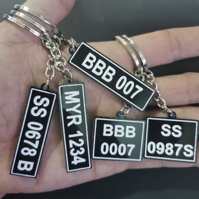 Keychain Customized mini motorcycle and car number plate keychains ...