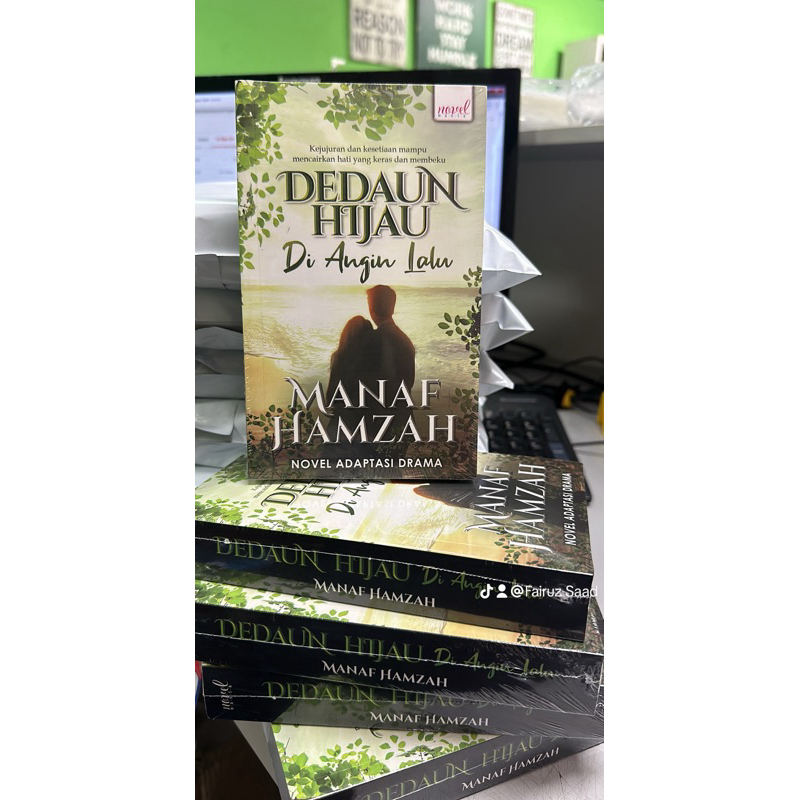DEDAUN HIJAU DI ANGIN LALU - MANAF HAMZAH / NOVEL ADAPTASI / NOVEL ...