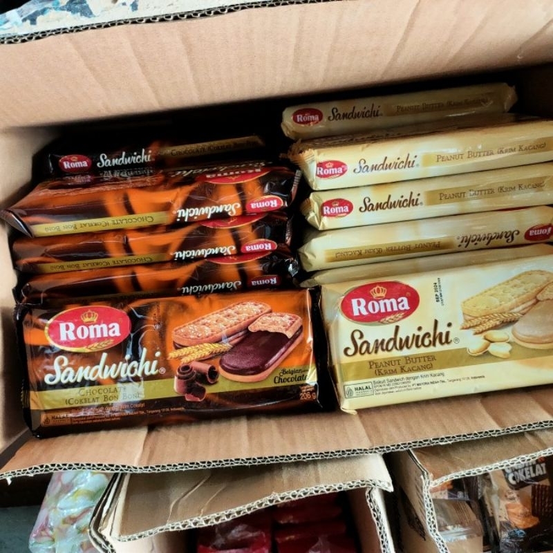 Biskuit Roma Sandwich Coklat Chocolate Peanut Butter Krim Kacang ...