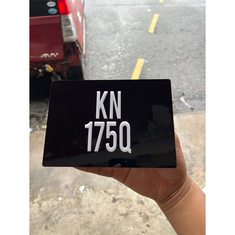 HURUF PUTIH TIMBIL MOTOR KERETA | Shopee Malaysia