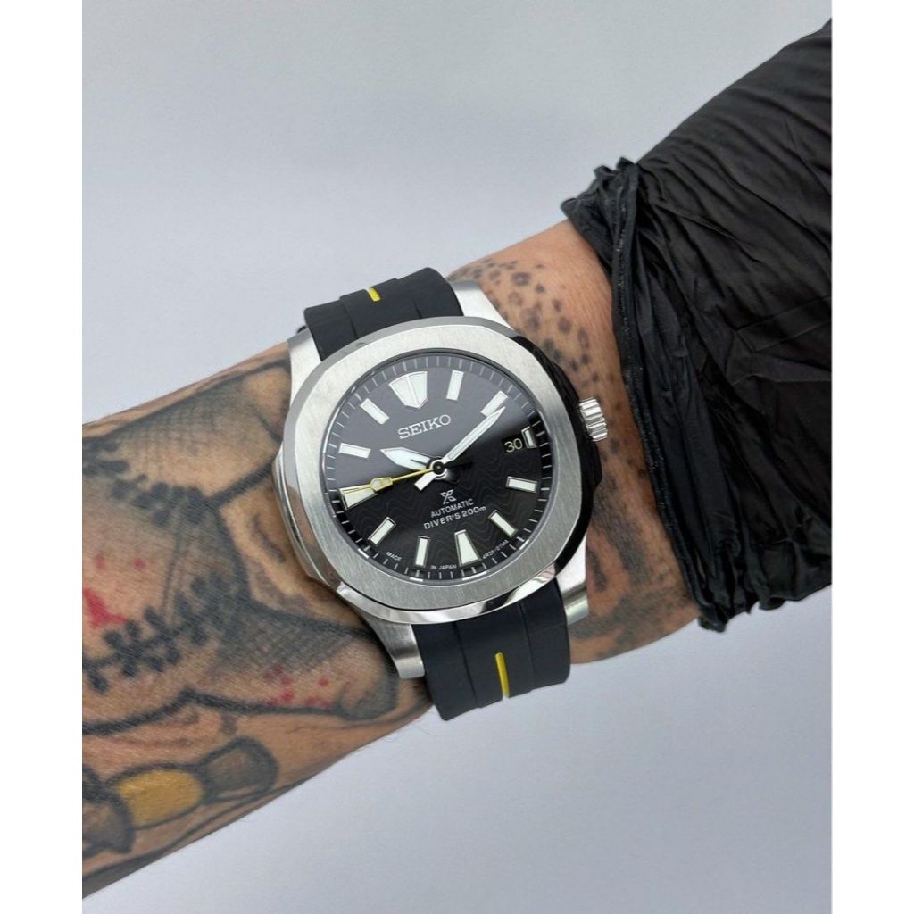 【42mm Black Wave PADI Naut w/ Yellow seconds & date wheel】 Custom Seiko ...