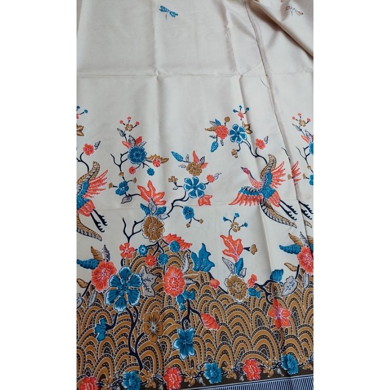 Kain Batik Sarong Nyonya Traditional Limited Edition | Shopee Malaysia