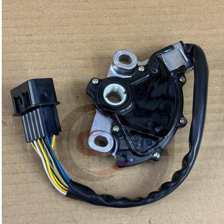 MITSUBISHI TRITON KB4 / PAJERO SPORT TRANSMISSION GEAR BOX INHIBITOR ...