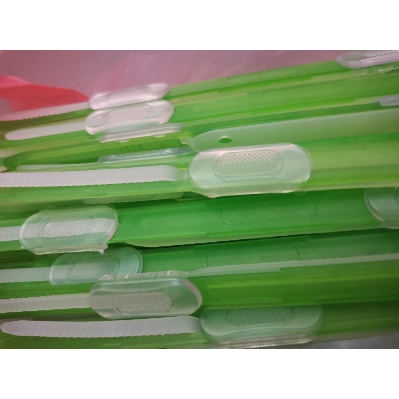 Flat file clip / paper fastener / PVC plastic fastener | Shopee Malaysia