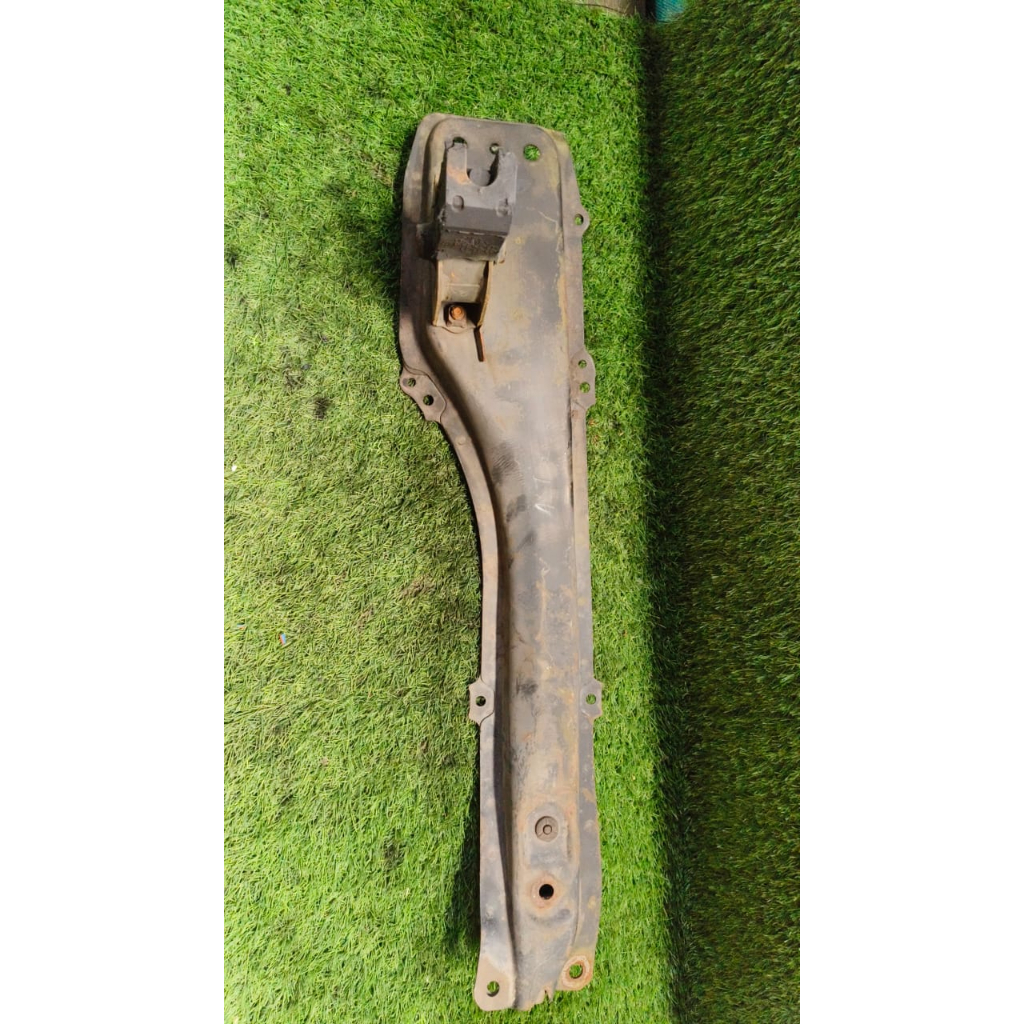 Toyota Altis AE120 2000-2005 Front Crossmember (Center) | Shopee Malaysia