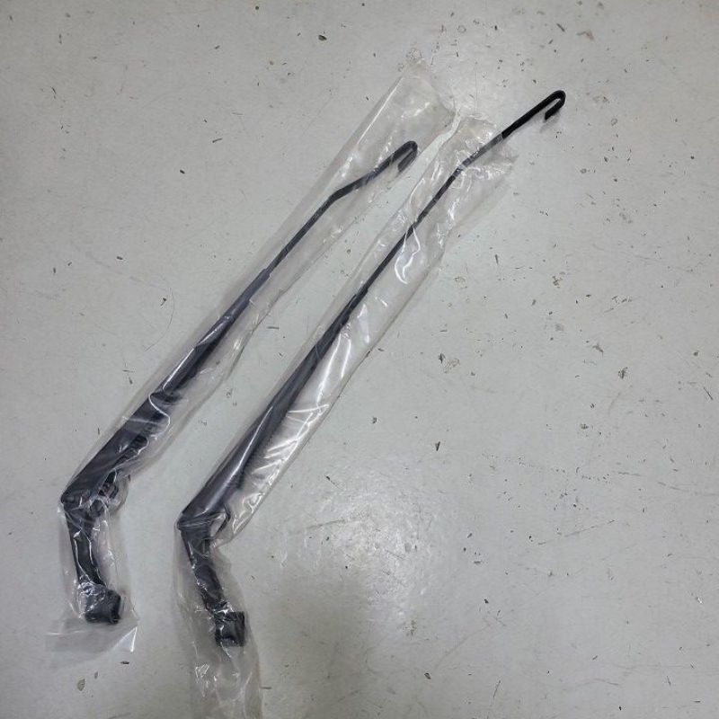 PERODUA ALZA FRONT WIPER ARM | Shopee Malaysia