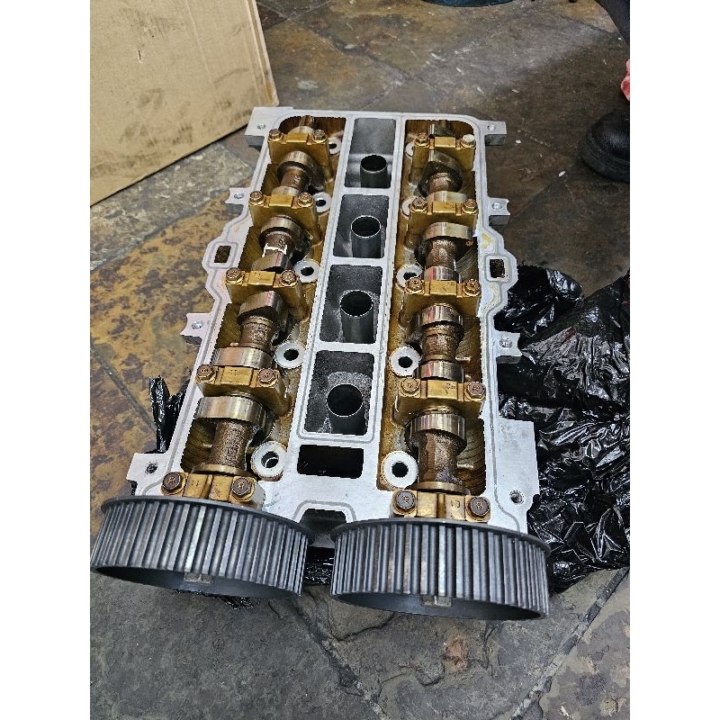 PERSONA / BLM CYLINDER HEAD COMPLETE SET *USED PARTS* | Shopee Malaysia