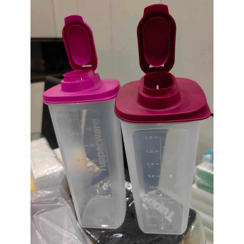 Tupperware PURPLE Fridge Water Bottles 1x2L (BPA FREE) SEBIJI SAHAJA ...