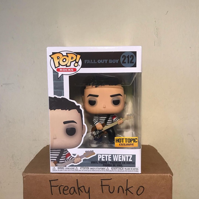 Funko pop Fall out boys - Pete wentz (Hot topic exclusive) | Shopee ...