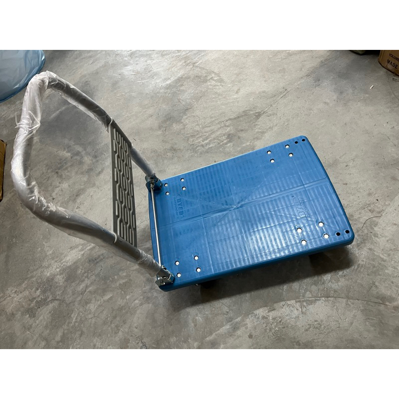 Foldable PVC Platform Hand Truck Trolley (90cm x 72cm) | Shopee Malaysia