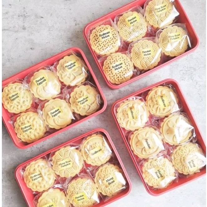 Mooncake Halal Traditional Classic Mini Set by Nissrina 迷你月饼 6pcs/box ...