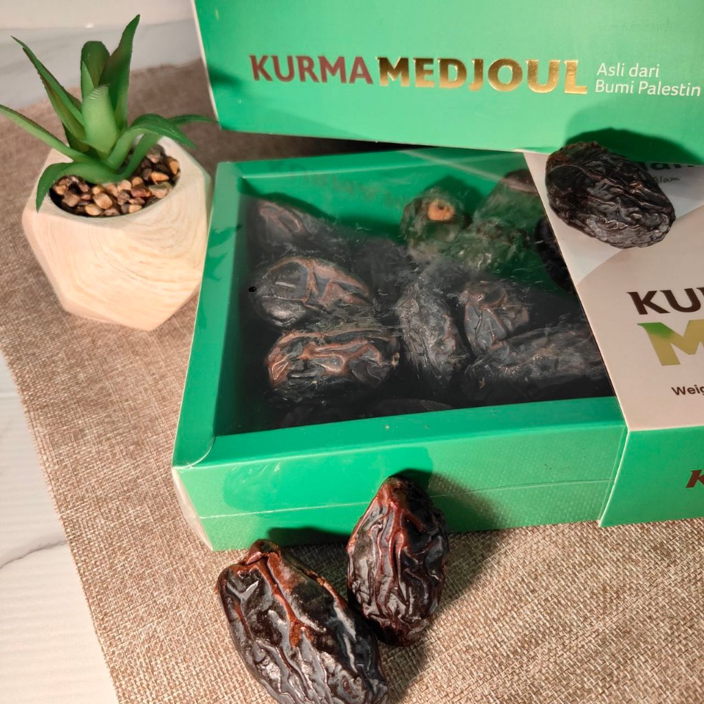 (ready stock) KURMA MEDJOUL small A asli ladang Palestine 250g 500g ...