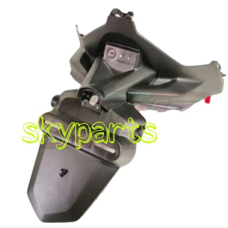 YAMAHA XMAX V2 REAR FENDER MUDGUARD ORIGINAL | Shopee Malaysia