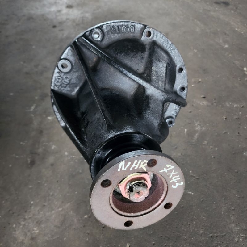 Isuzu Hicom 4JB1 NHR 1 ton lorry rear differential Rebuild gearbox axle ...