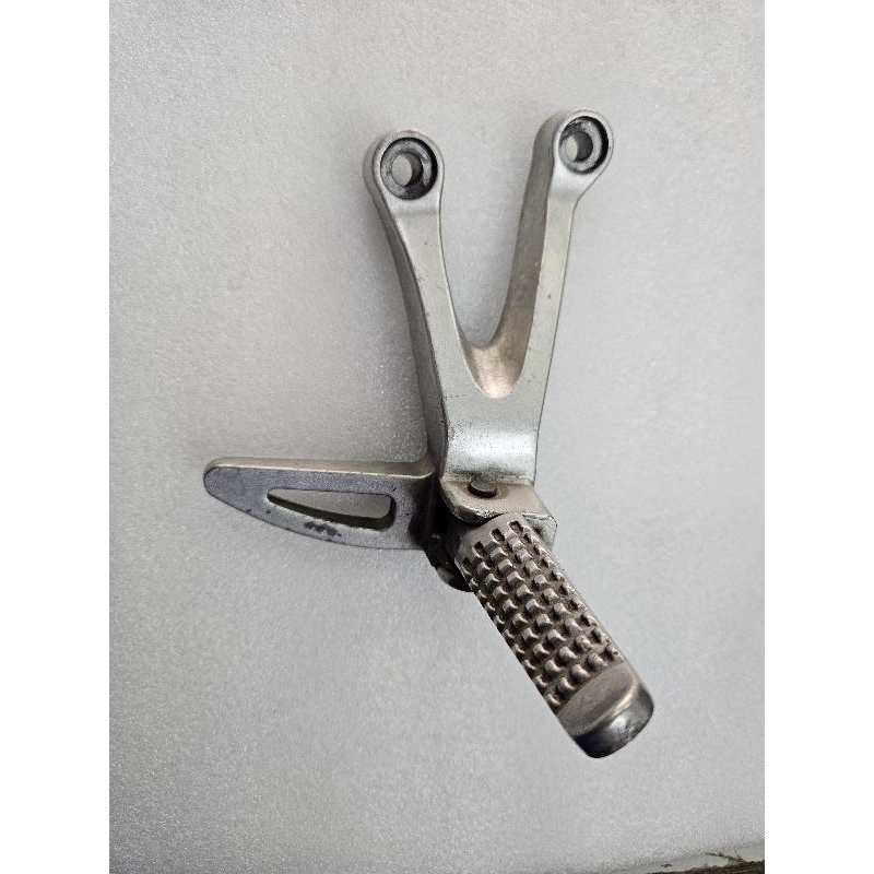 SECOND HAND 100% ORIGINAL DEMAK DTM150/DTM200 REAR FOOTREST BRACKET ...