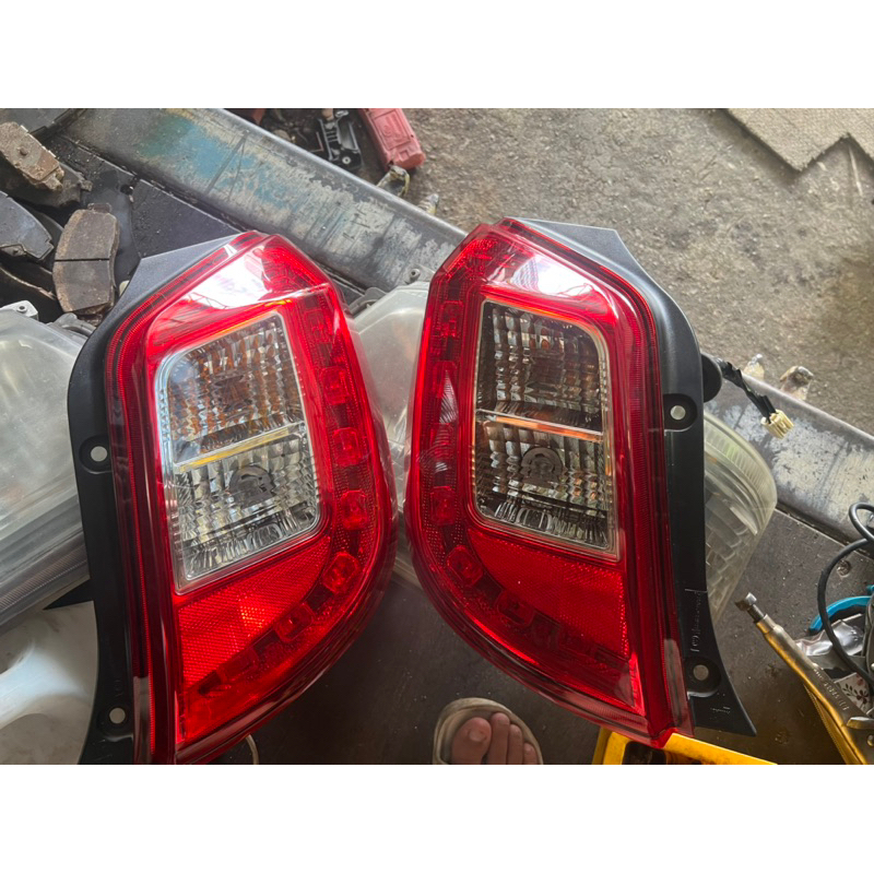 ORIGINAL Perodua axia lampu belakang tail lamp taillamp ICHIKOH ...
