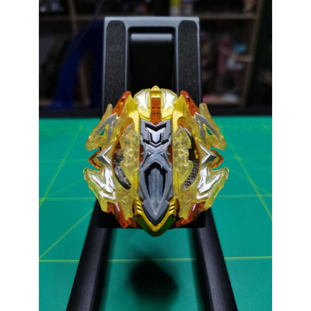 Beyblade Buster Xcalibur | Shopee Malaysia