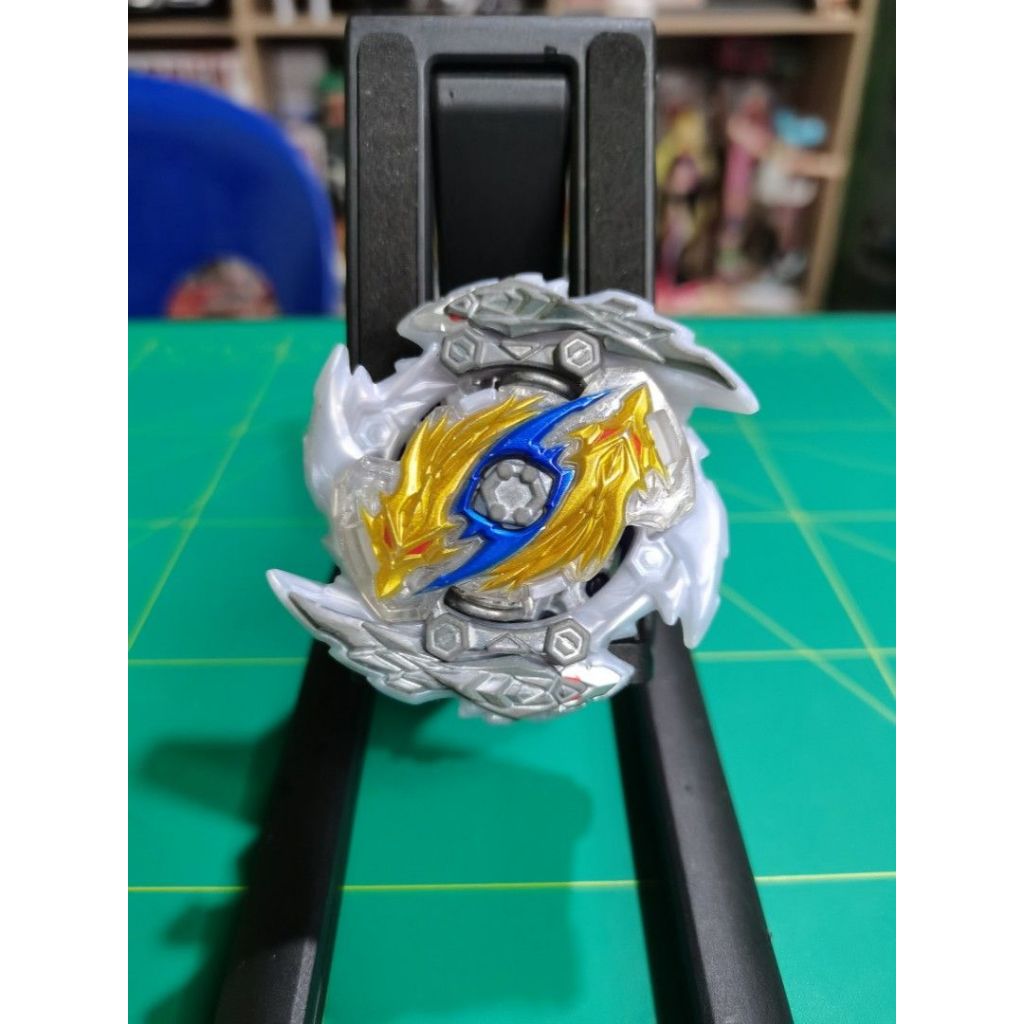 Beyblade Zwei Longinus | Shopee Malaysia