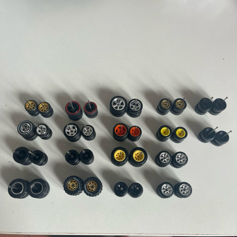 Hotwheels lot tayar getah ( 18 set ) | Shopee Malaysia