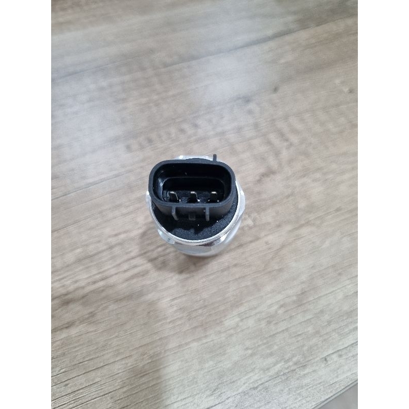 HINO DUTRO 5TON METER SENSOR 3PIN | Shopee Malaysia