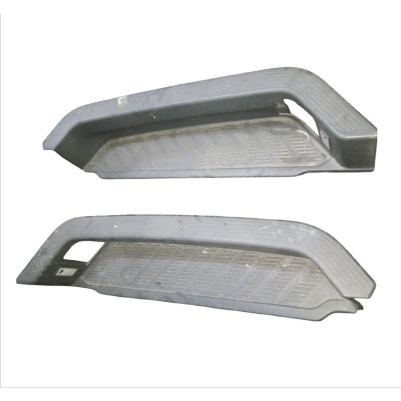 Original Japan (Used) Toyota Hiace KDH200 Rear Step Cover Scuff Plate ...
