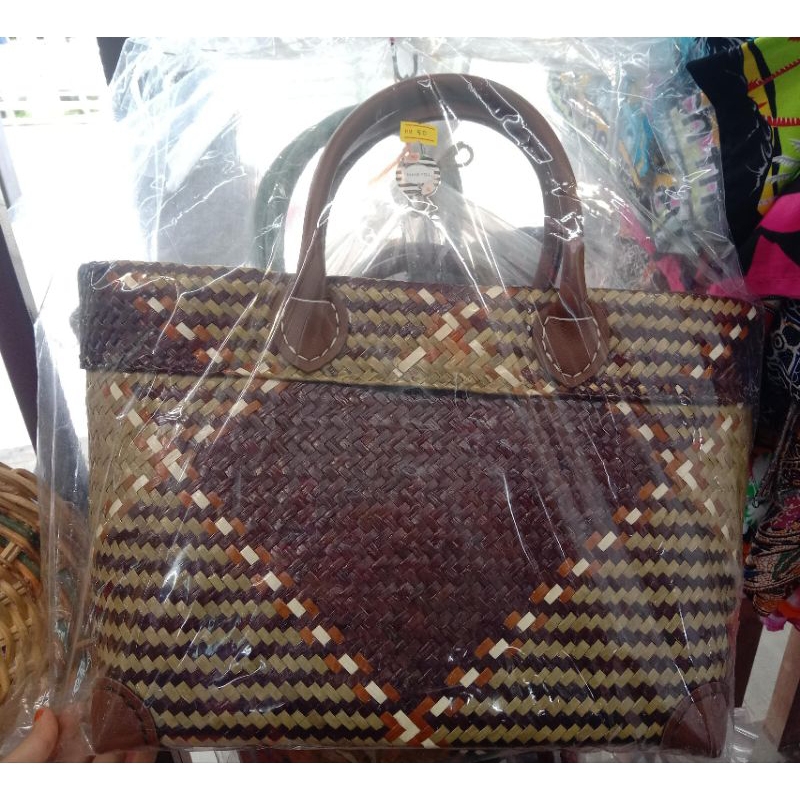 ( AY Batik & Craft Collection ) 🔥 BEG ANYAMAN MENGKUANG | ANYAMAN TOTE ...