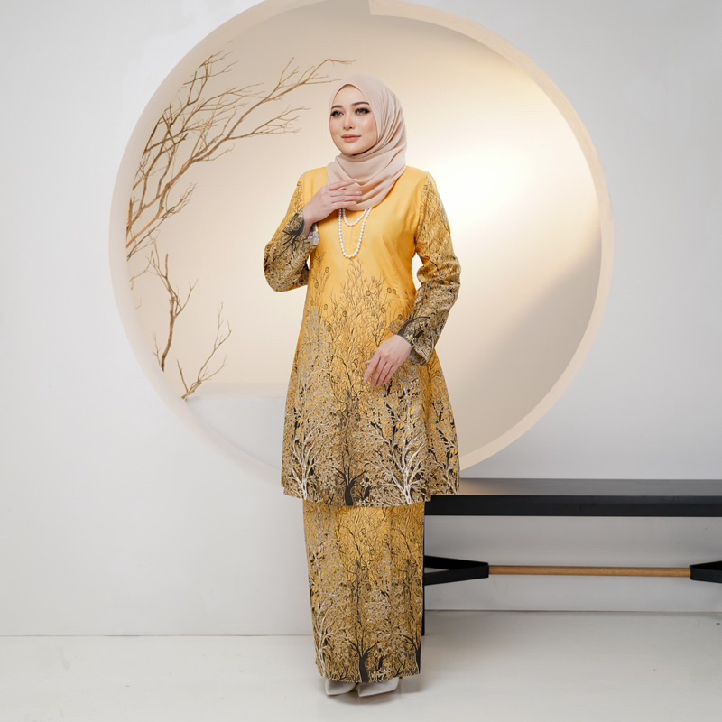 KURUNG MODEN RIAU COTTON by Nyra Ekayla Hq | Shopee Malaysia
