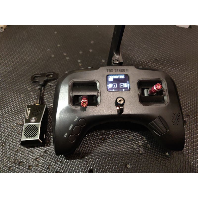 Tbs tango 2 V3 with module bay installed + 2.4GHZ ELRS slim pro module ...
