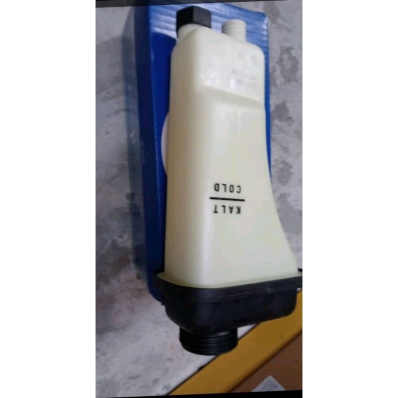BMW E38 expansion tank OEM | Shopee Malaysia