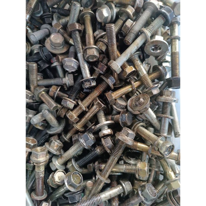 Skru kereta 12mm Used For Sell(0.5kg/1kg/2kg)(Mesti Bagi U Lebih Sikit ...
