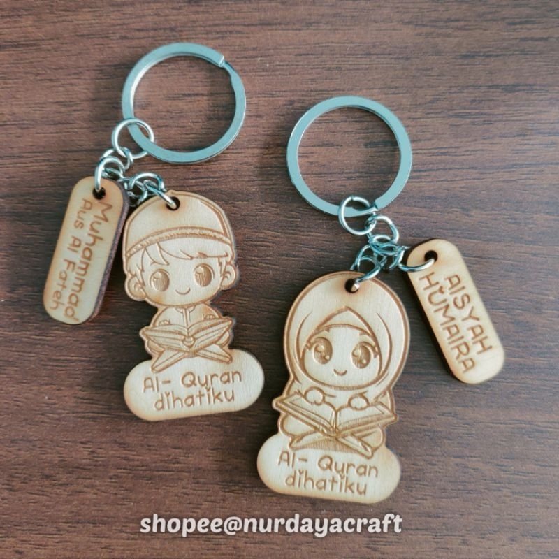 KEYCHAIN KAYU | AL Quran dihatiku | Hadiah Goodies Majlis Khatam A ...