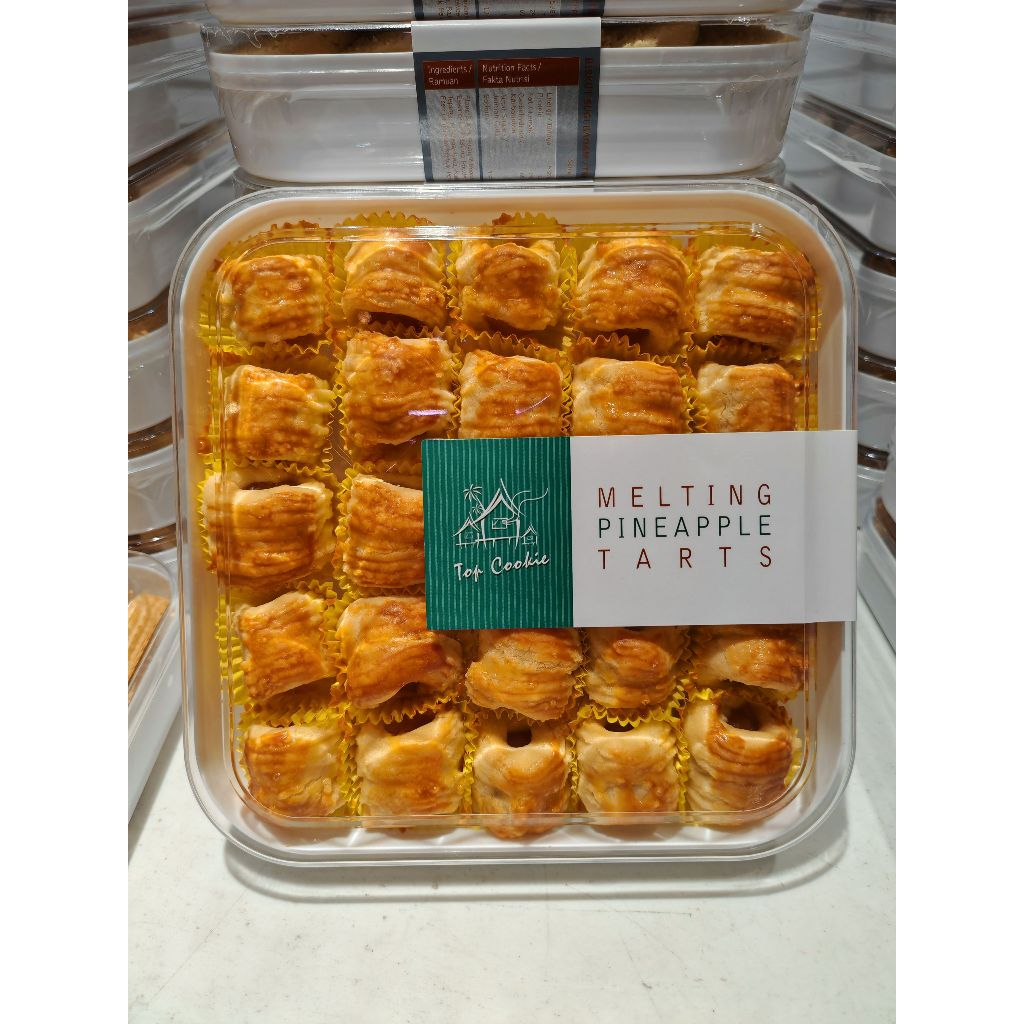 Finest Bake Top Cookies (Melting Pineapple Tarts, Almonds Classic ...
