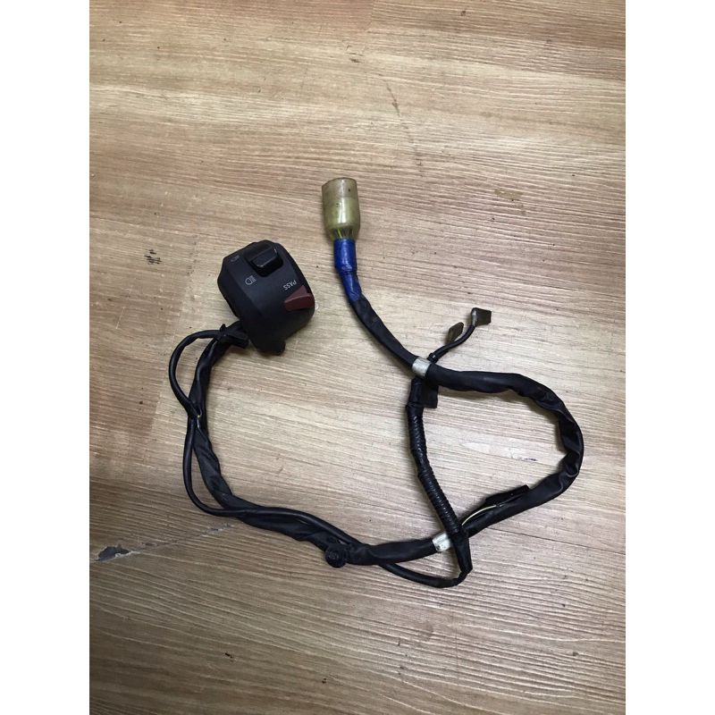 YAMAHA R25 R3 HOUSING -CONTROL-(LH) | Shopee Malaysia