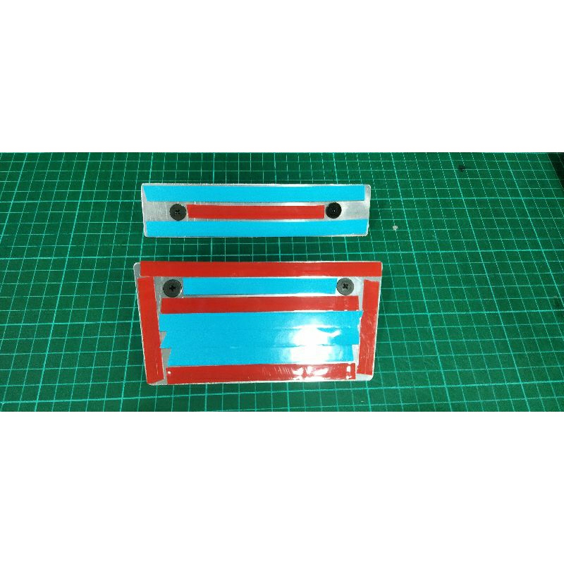 TAPAK PAPAN PLATE MOTOR BELAKANG ( UNTUK SEMUA JENIS MOTOR ) | Shopee ...