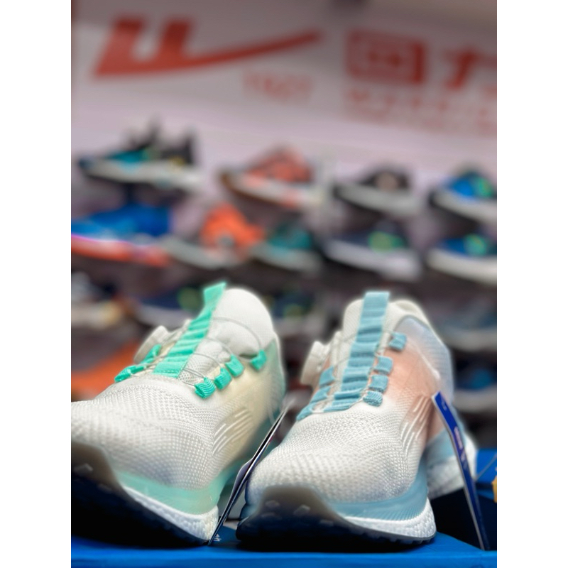 Kasut Sports Sneaker Lelaki/Perempuan Warrior ORIGINAL | Shopee Malaysia