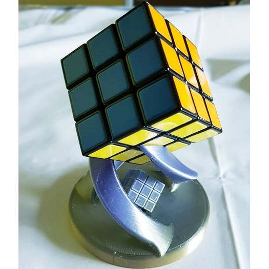 Rubiks Cube Holder With Cube Design, Organiser Stand For Desktop ...