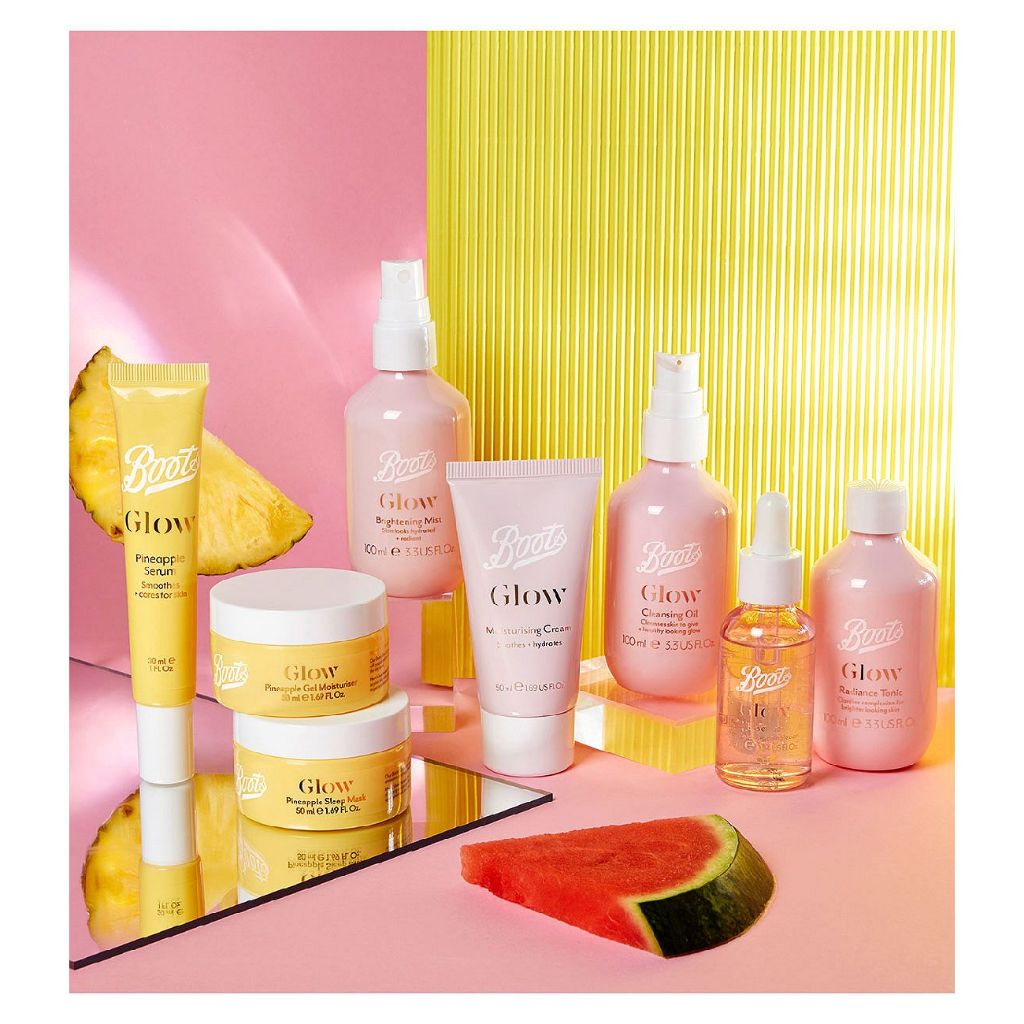 Boots Glow Essence Serum, Dewy Serum, Moisturising Cream and Eye Cream ...