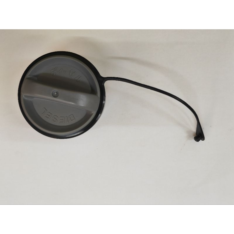 TOYOTA HILUX VIGO KUN25 FUEL TANK CAP | Shopee Malaysia