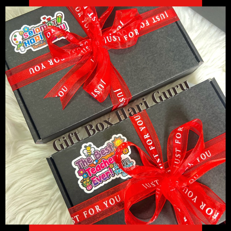 GIFT BOX BAJET HADIAH HARI GURU TUDUNG BAWAL COTTON & CHIFFON SURPRISE ...