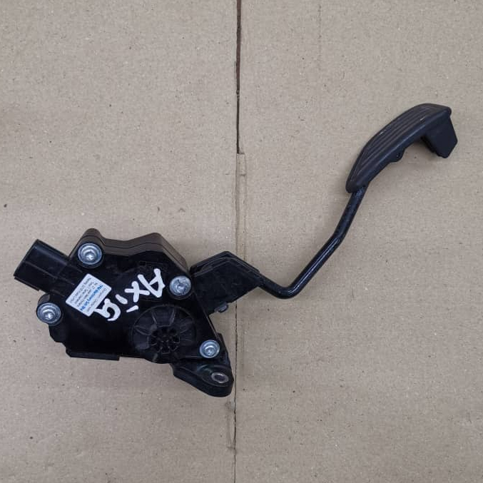 ORIGINAL USED PERODUA AXIA / BEZZA ACCELERATOR PEDAL SENSOR / ACC PEDAL ...